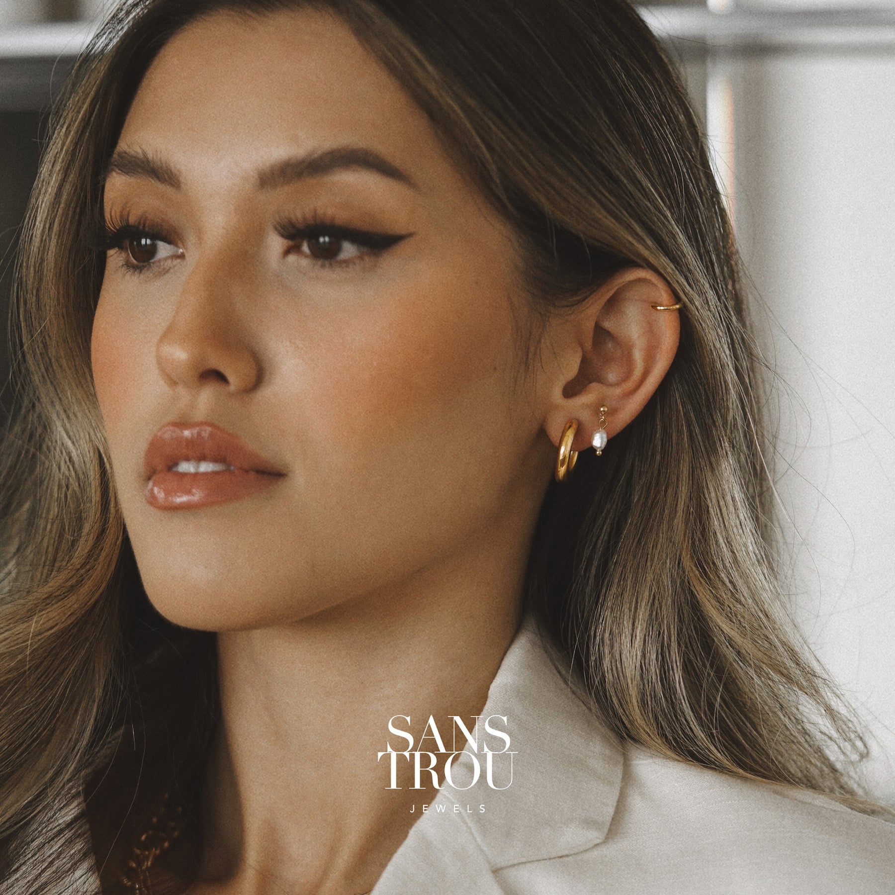 Layla Pearl Drop Stud Clip-On Earrings – SANS TROU