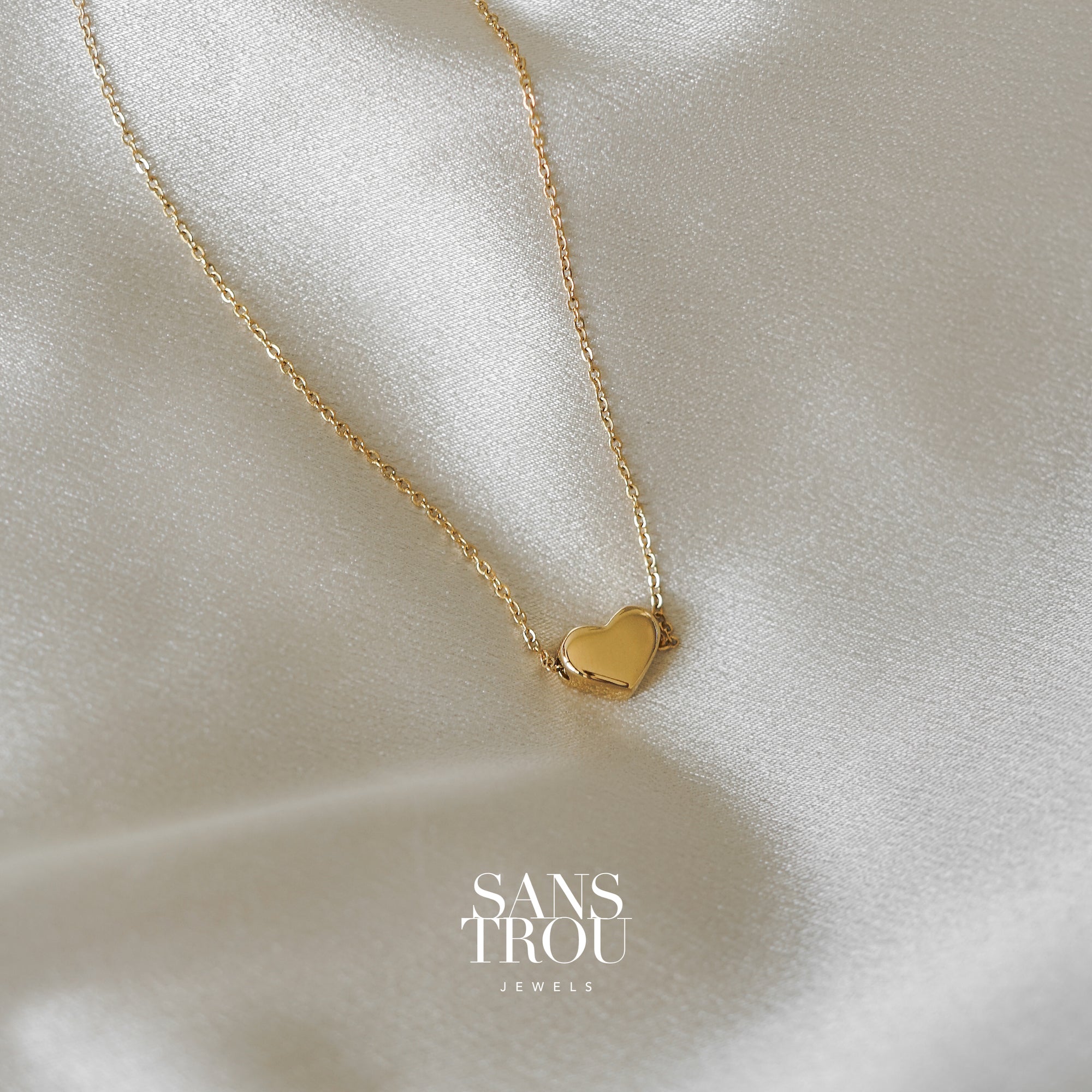 Idora Heart Necklace – SANS TROU